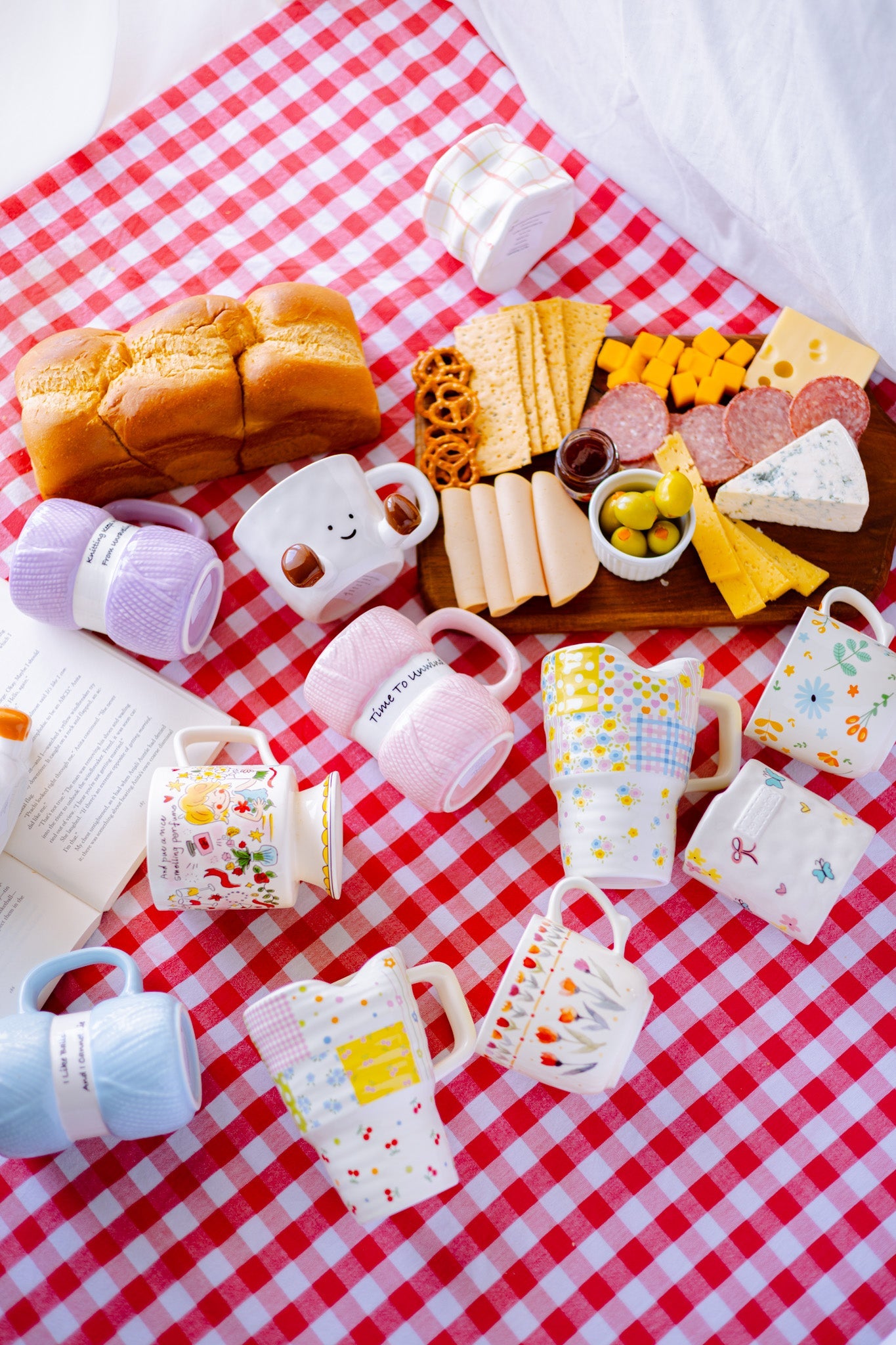 Colorful Cups – Calma